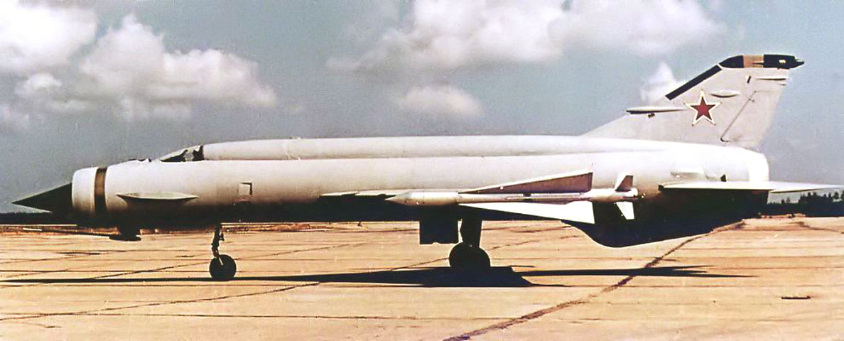 nhungdoicanh: Mikoyan-Gurevich Ye-152P/M