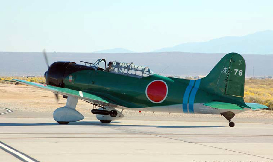 nhungdoicanh: Aichi D3A Val