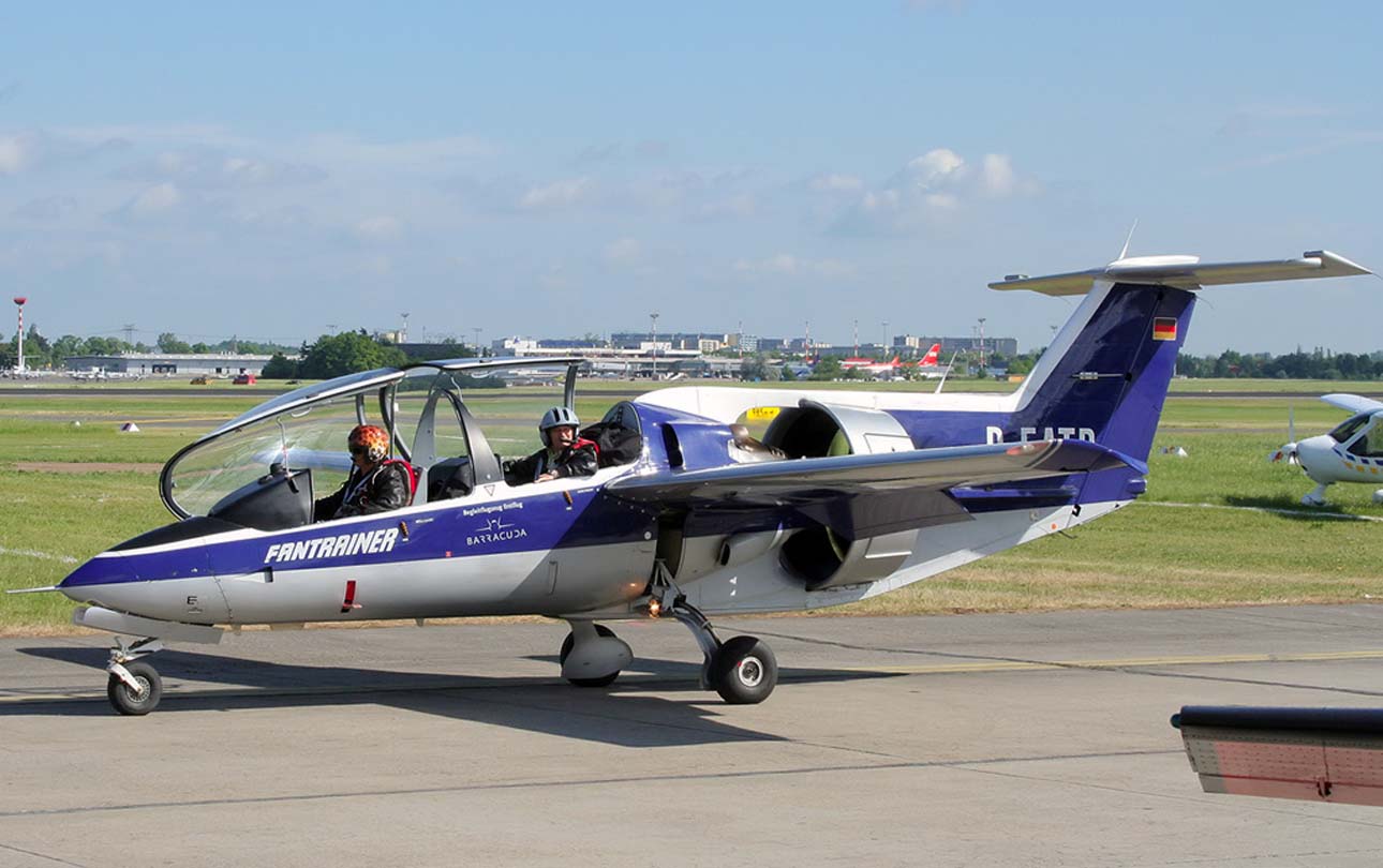 nhungdoicanh: RFB Fantrainer