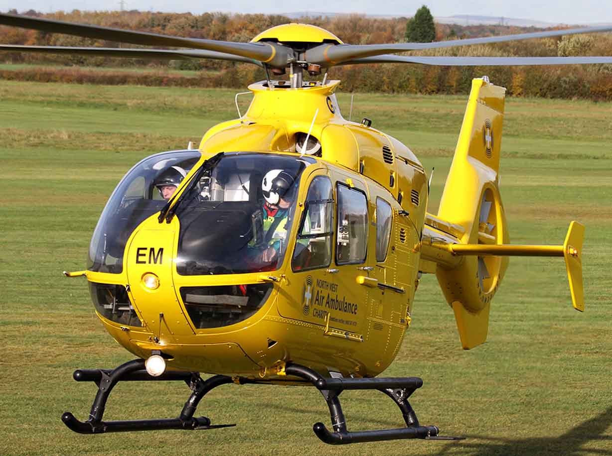nhungdoicanh: Eurocopter EC-135