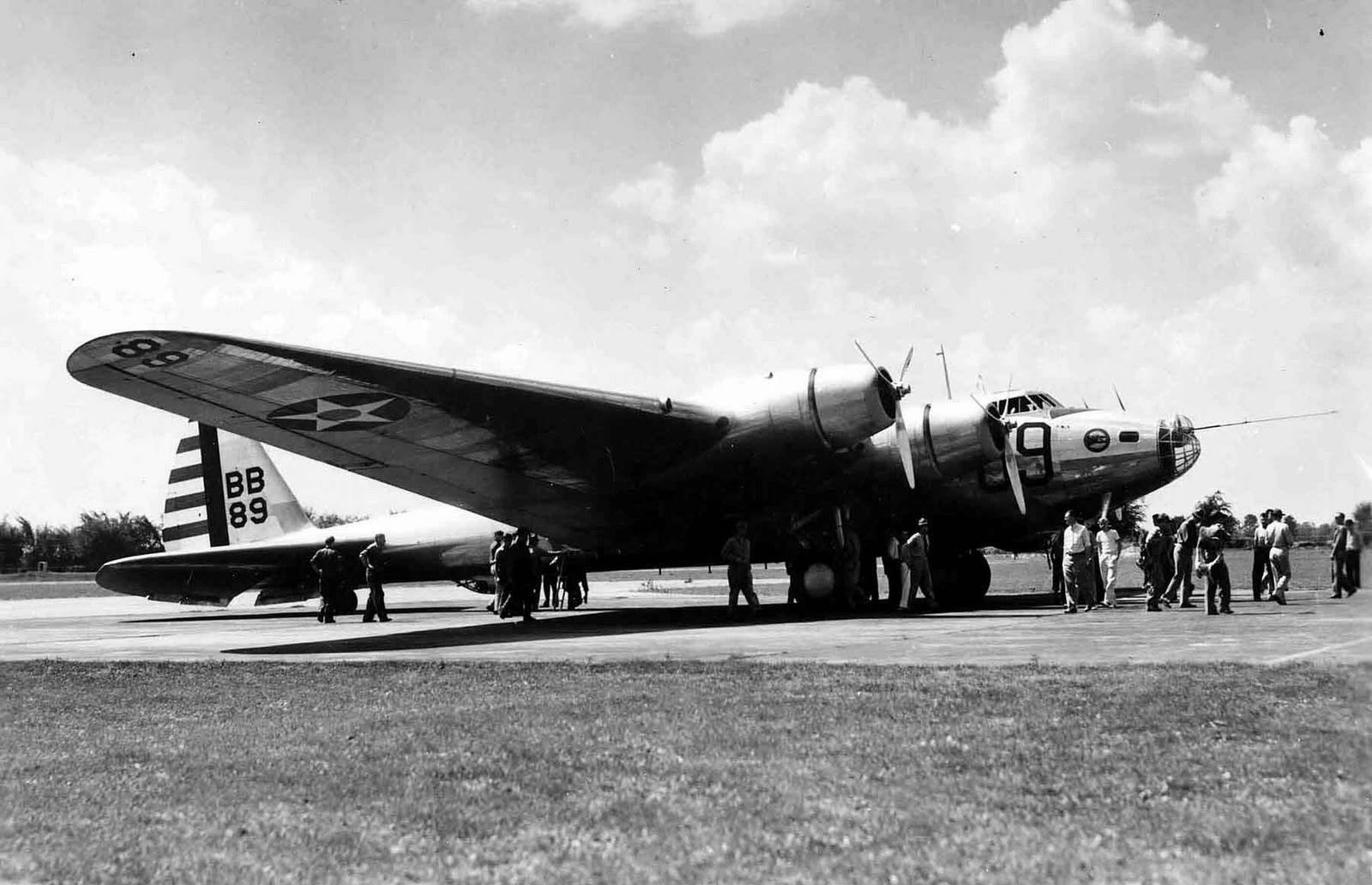 nhungdoicanh: Boeing XB-15