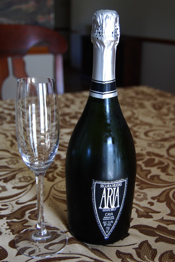 Benito's Wine Reviews: Online Cava Tasting + A Great Dinner for Two