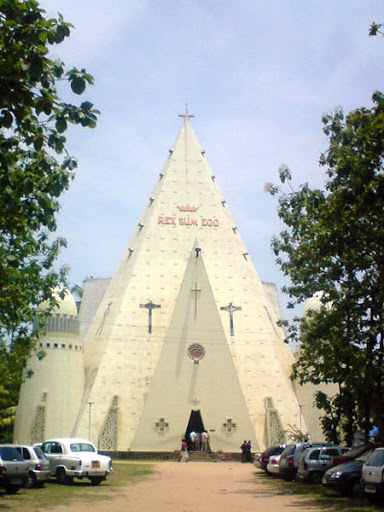 Beautiful Church | Shai blogs!