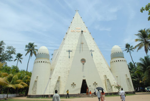 Beautiful Church | Shai blogs!