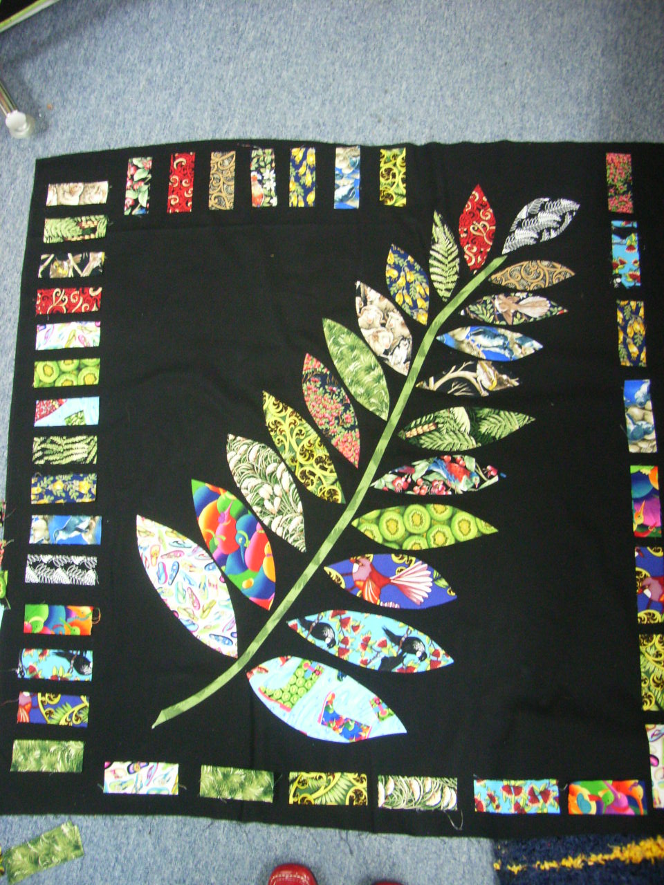 Village Books and Crafts: NZ Fern Quilt
