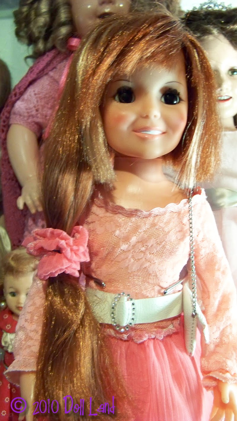 Doll Land: Crissy, Kerry and Cinnamon vinyl dolls