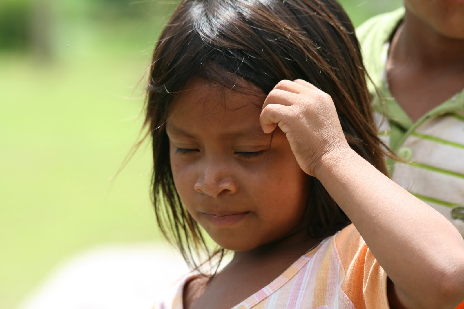 Florin Frasineanu: Ecuador - Children from Amazonia