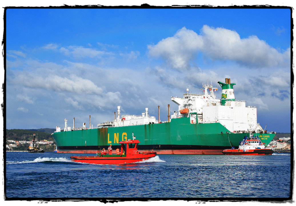 Los barcos de romarin: LNG Lagos...........