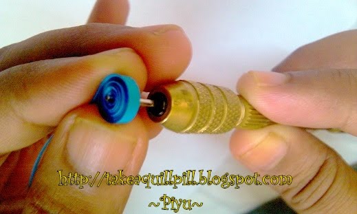 Take a Quill Pill: Tutorial 1: Making tight coils