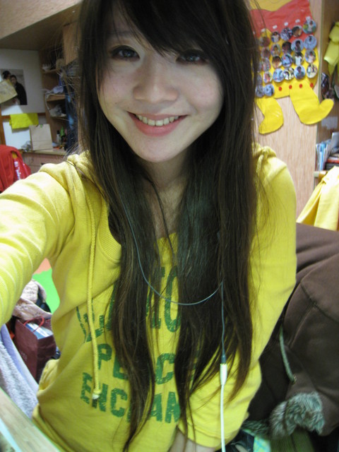 HotCurse辣の咒語: Wretch girl無名美女（10）—— 「台大13妹」之「中文伶」