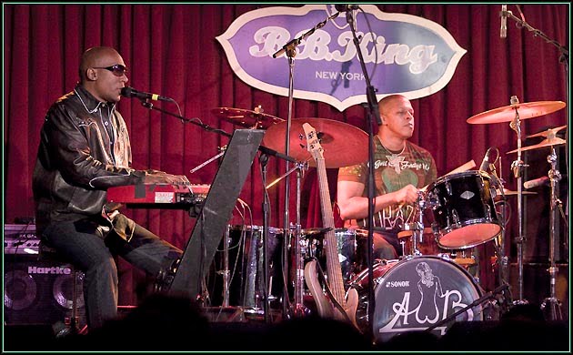 Electric Eyes Photography: Oct 29, 2010