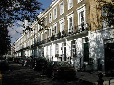 Living in London: Markham Square , Chelsea