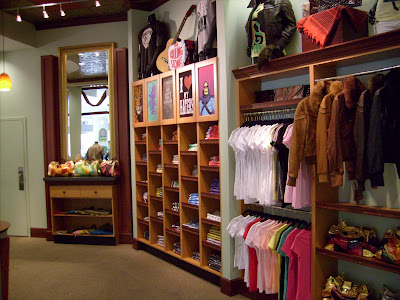 Funkey Flash Back: Da Closet in Lynnhaven Mall Authorized FFB Retailer