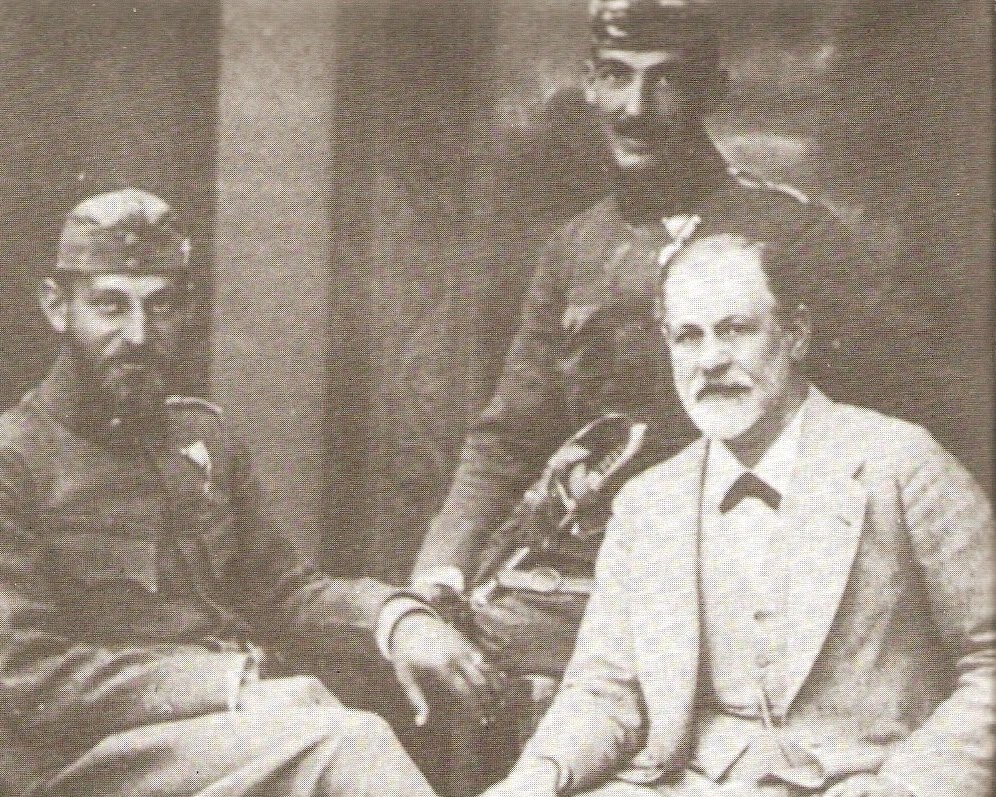 Histeria: Um pouco de Freud...