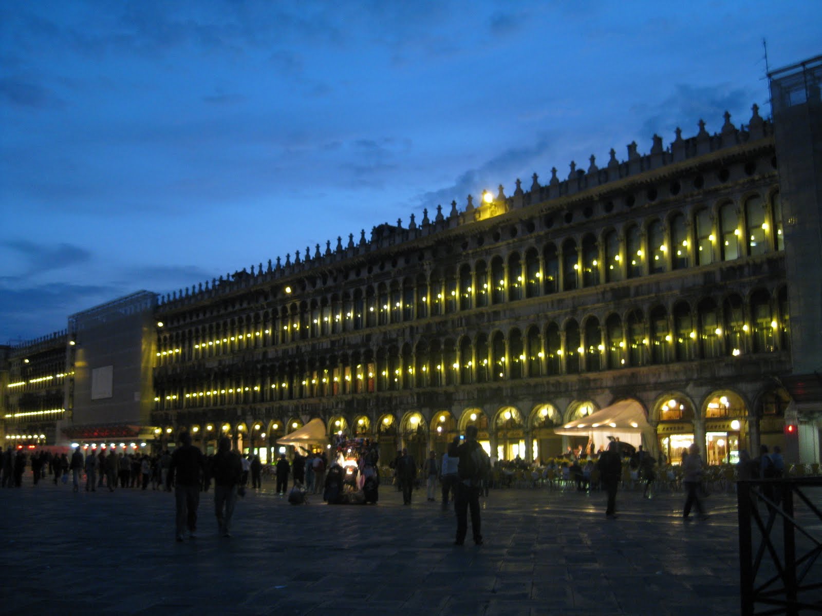 Jen & Angel in Europe: Venice Day 3- della Leonardo, Jewish Ghetto ...