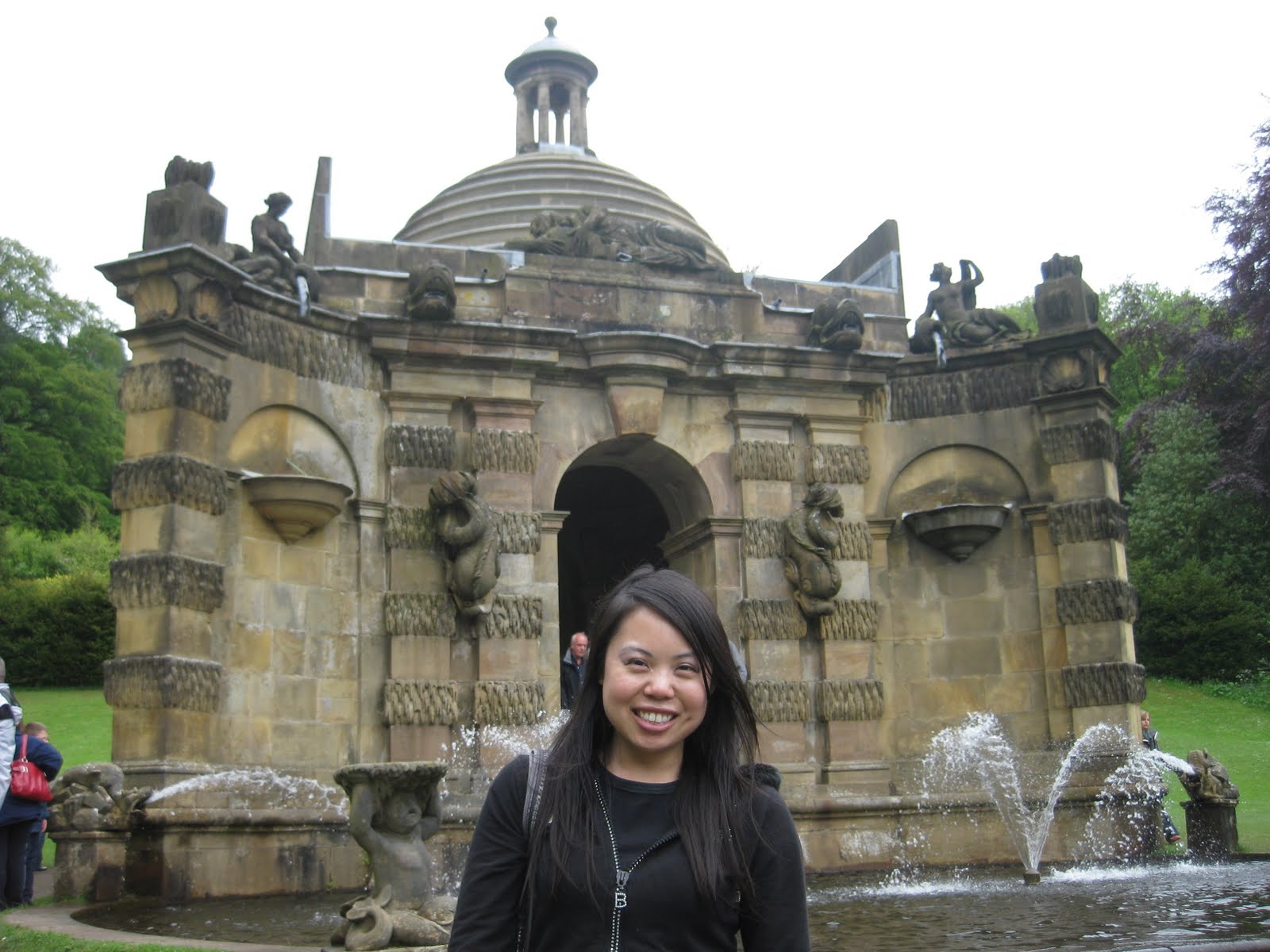Jen & Angel in Europe: Manchester Day 3- Chatsworth House