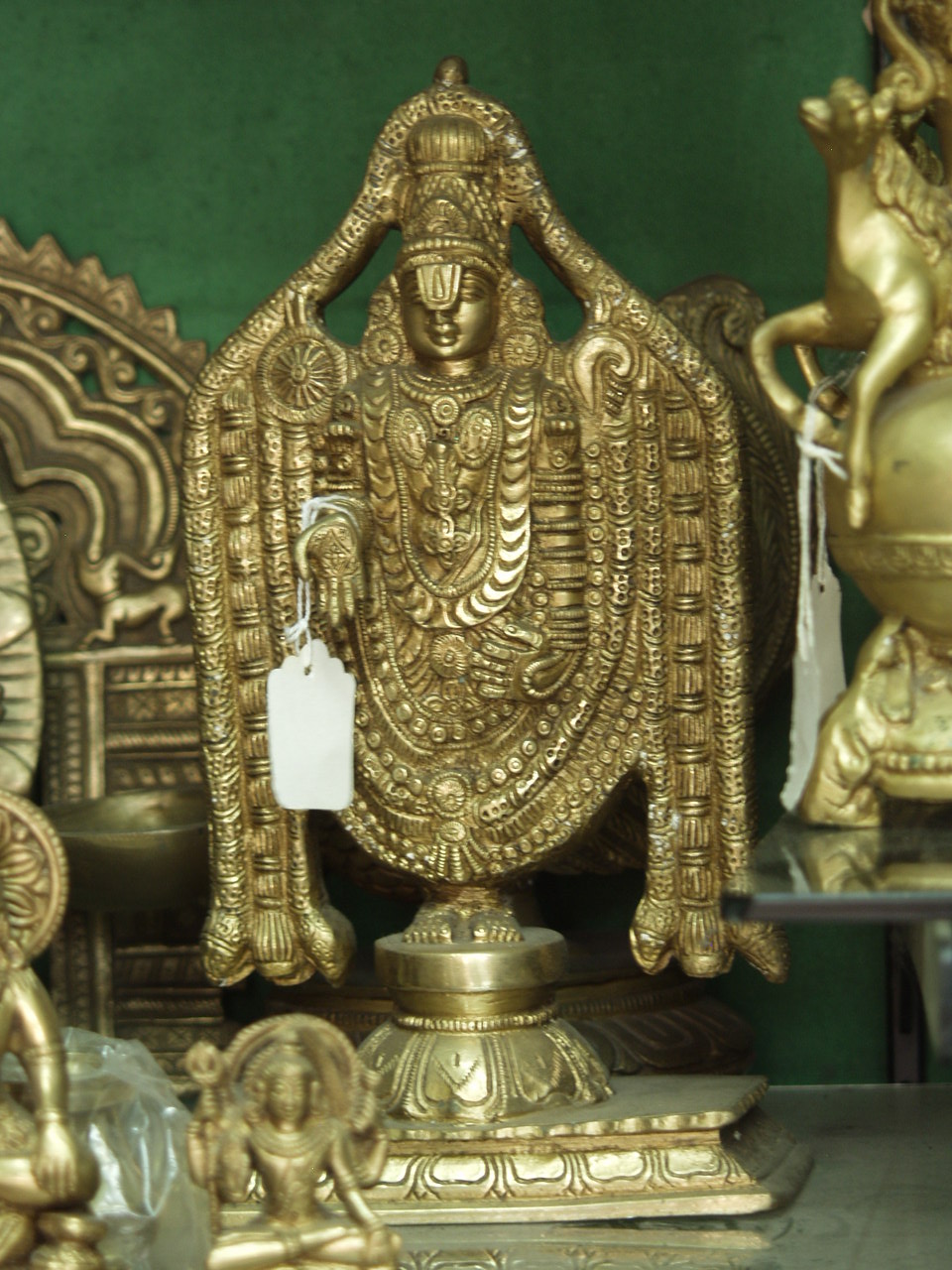 Rajee Sood: Indian brassware ... treasures galore ...