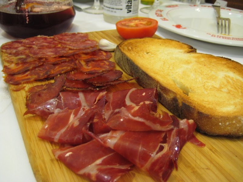 Dancing Blue Seal: Jamon, Spain