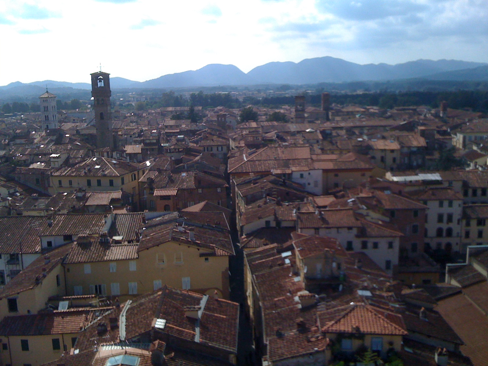 Uno scorcio di Lucca (dall'alto) Once Upon a Time..