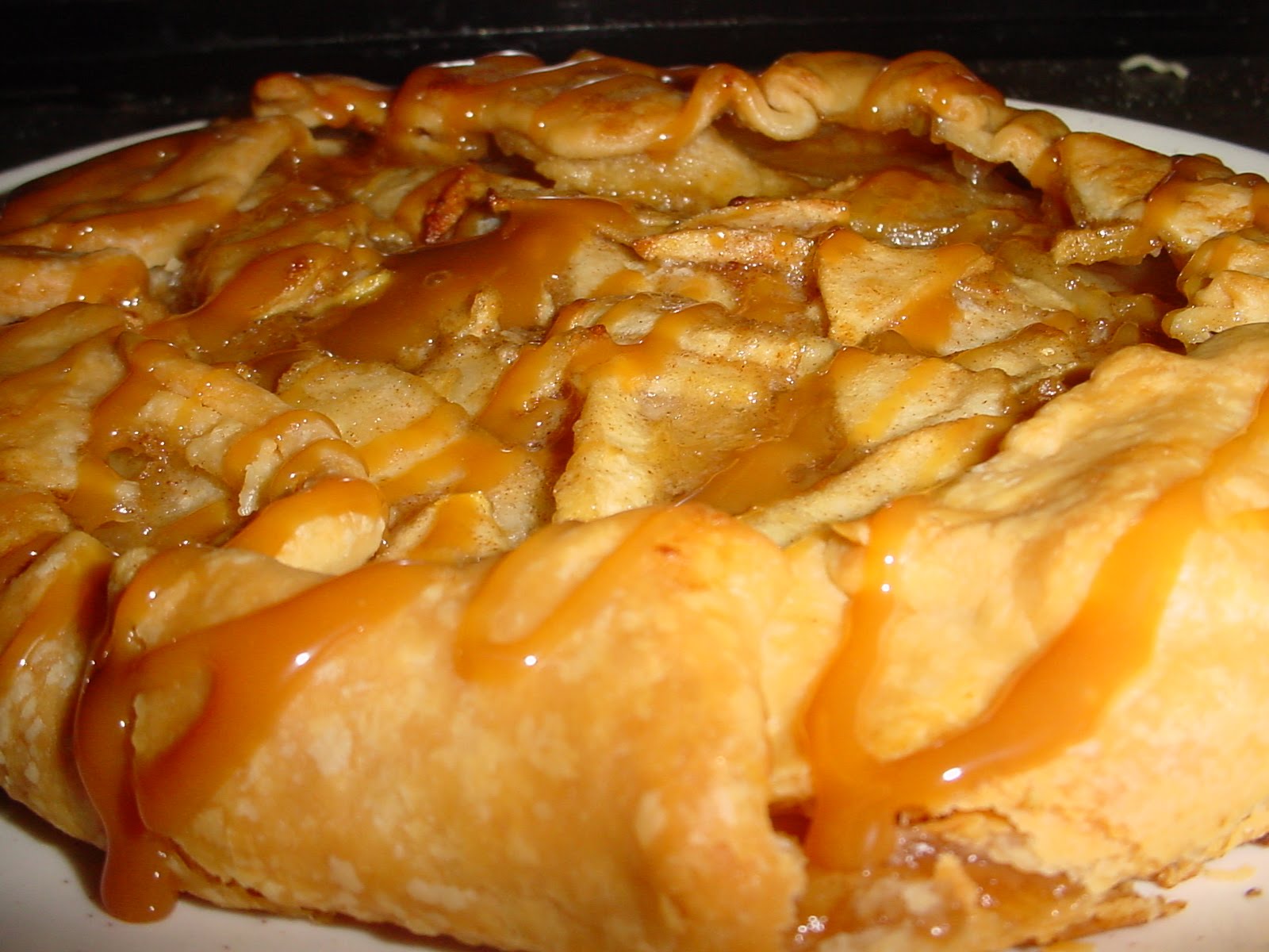 DOIN' IT ALL, IDAHO STYLE: AMY & REE: Flat Apple Pie