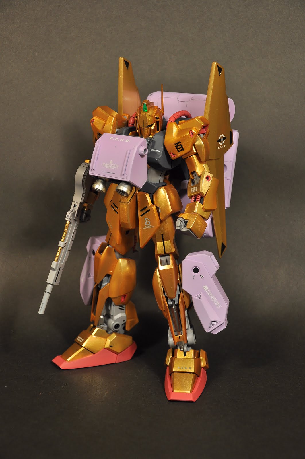 肯肯肯的剛普拉: MG 百式 + Ballute System (3)