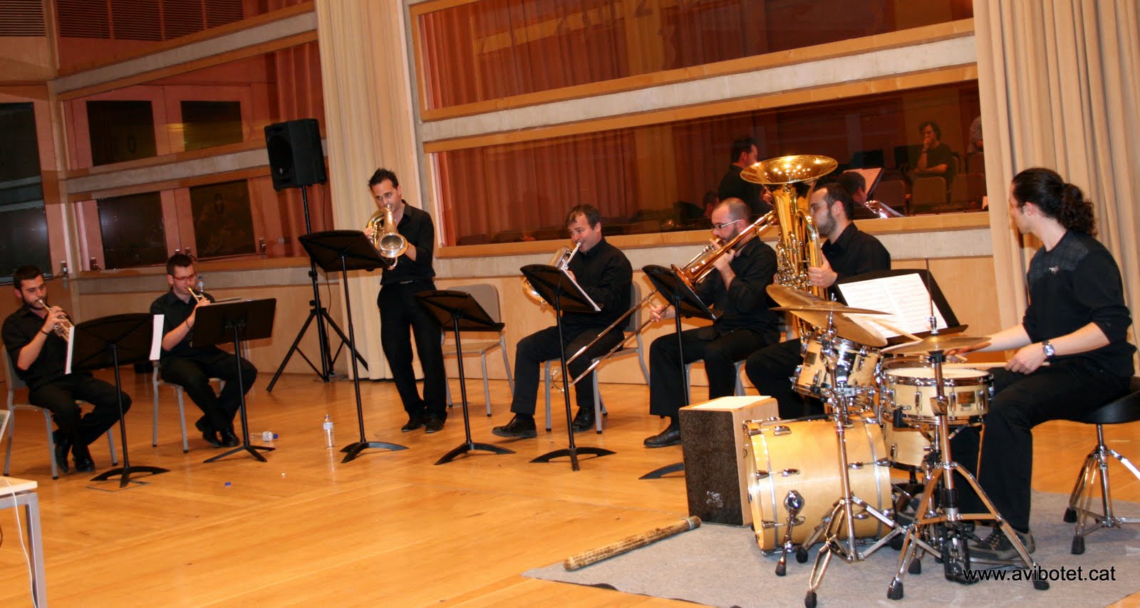 avibotet.cat: FISCORNADES