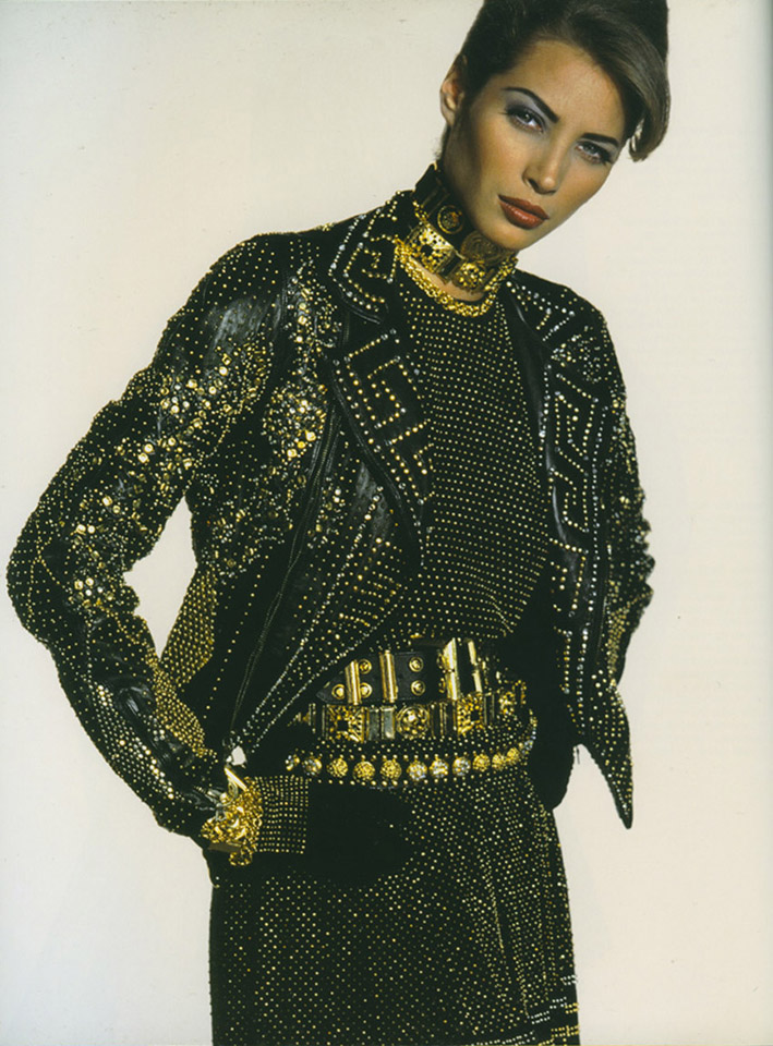 BLACK ALBUM ///: THE ART & CRAFT OF GIANNI VERSACE