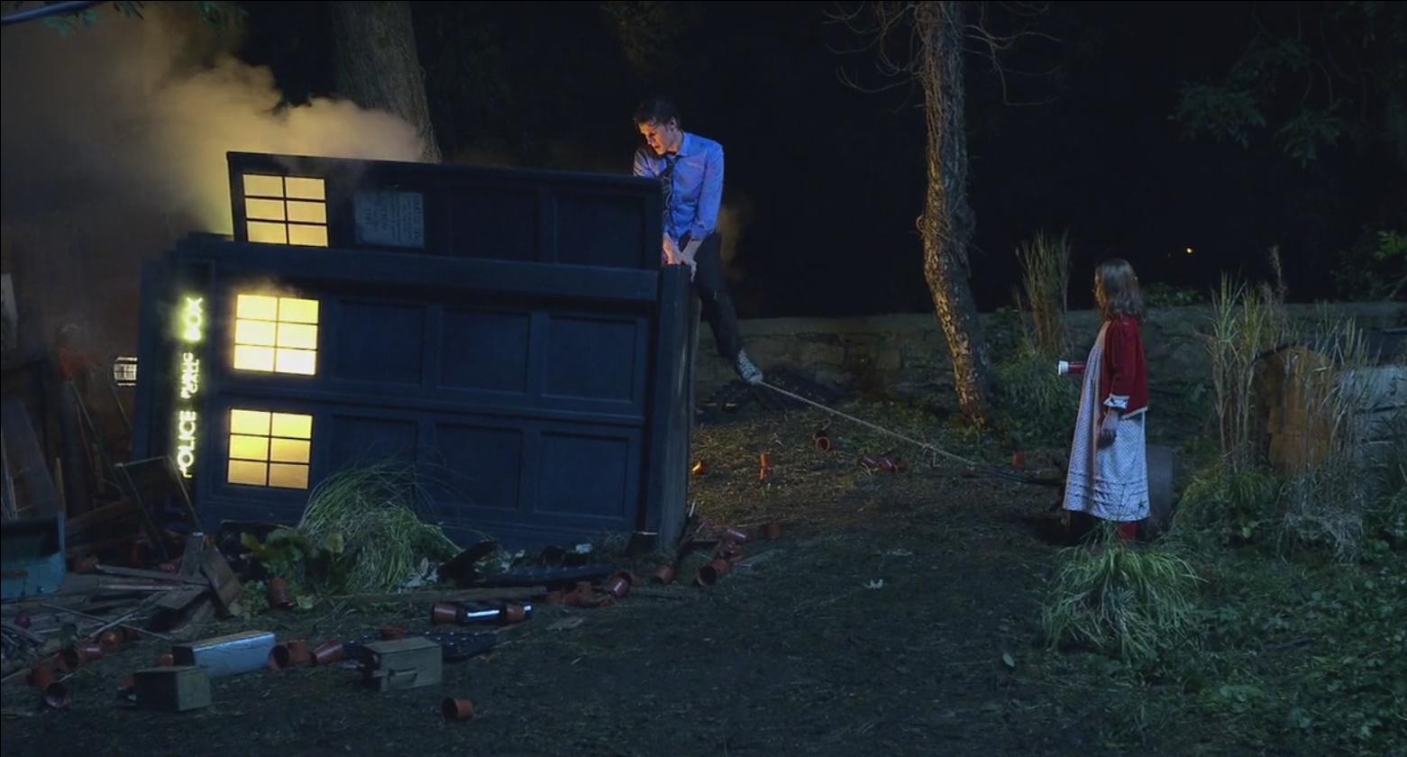 The Inside Trekker: Doctor Who: ''The Eleventh Hour'' Inside Trekker Review