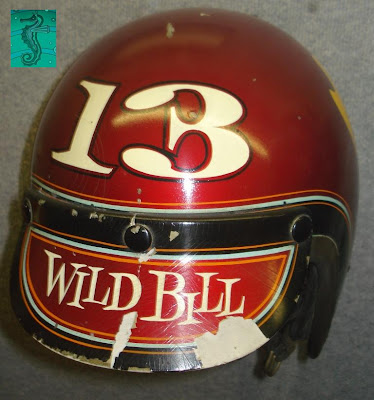 Nostalgia on Wheels: Drag Racing Helmets