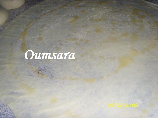 Malloui (Malwi ou Melloui Melwi) est une spécialité marocaine-arabe qui ...