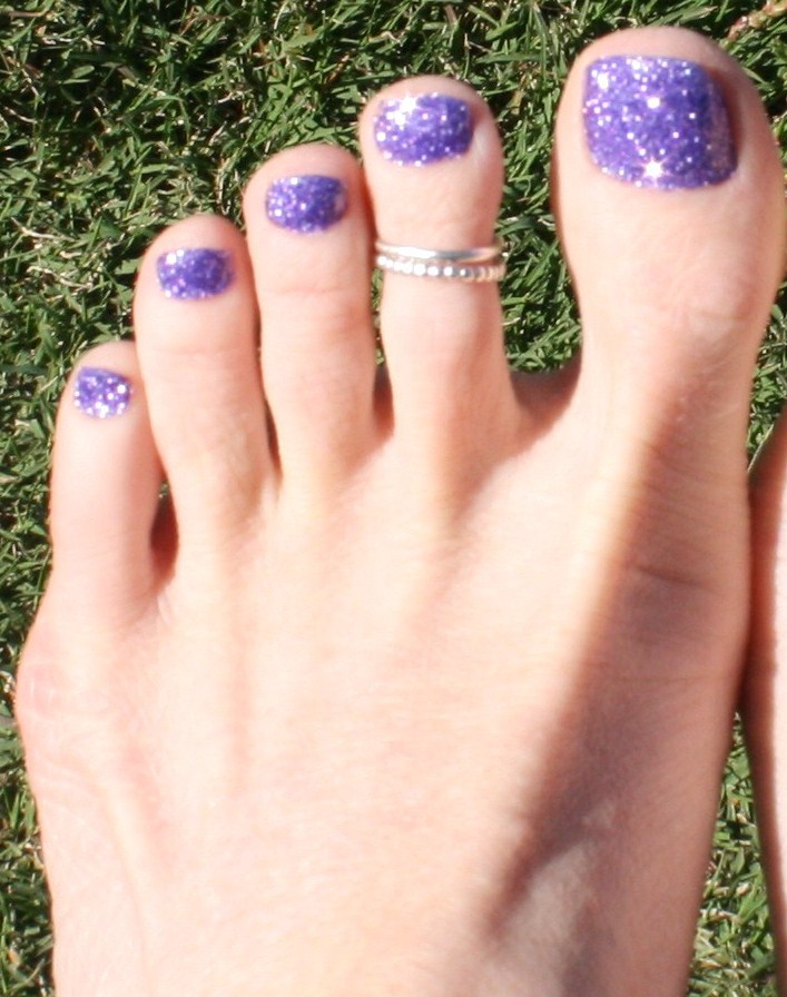 Glitter Toes: WHAT ARE GLITTER TOES?