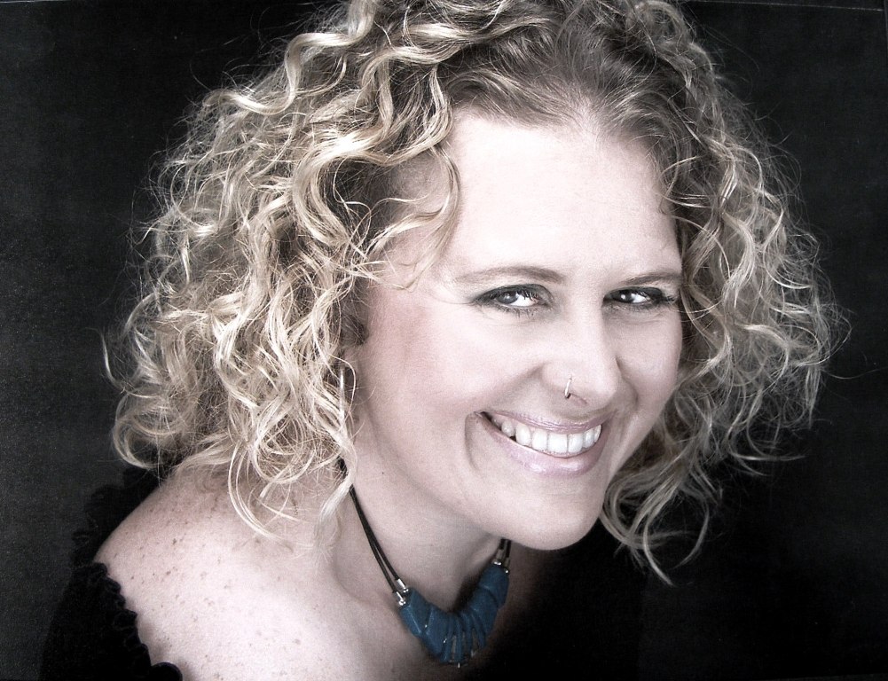 Bear Blog: Apple Pie House is the Premier stockist of Sonja Wray ...