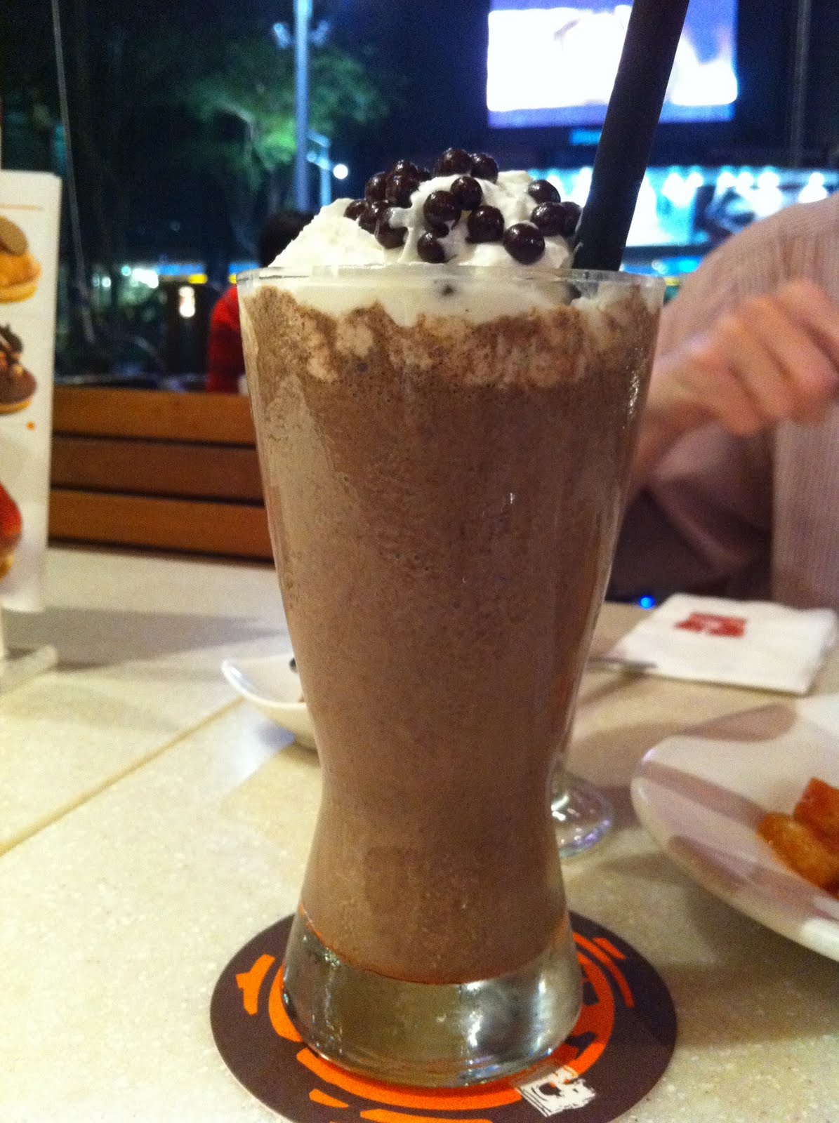 Ramblings of a Retired Girl: The Coffee Club's Ice Blended Chocolate