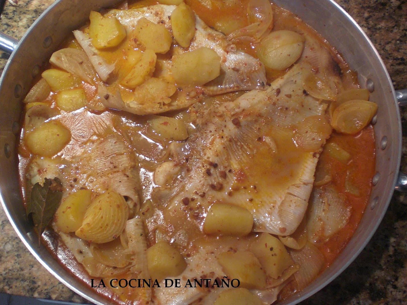 LA COCINA DE ANTAÑO: GUISO DE RAYA