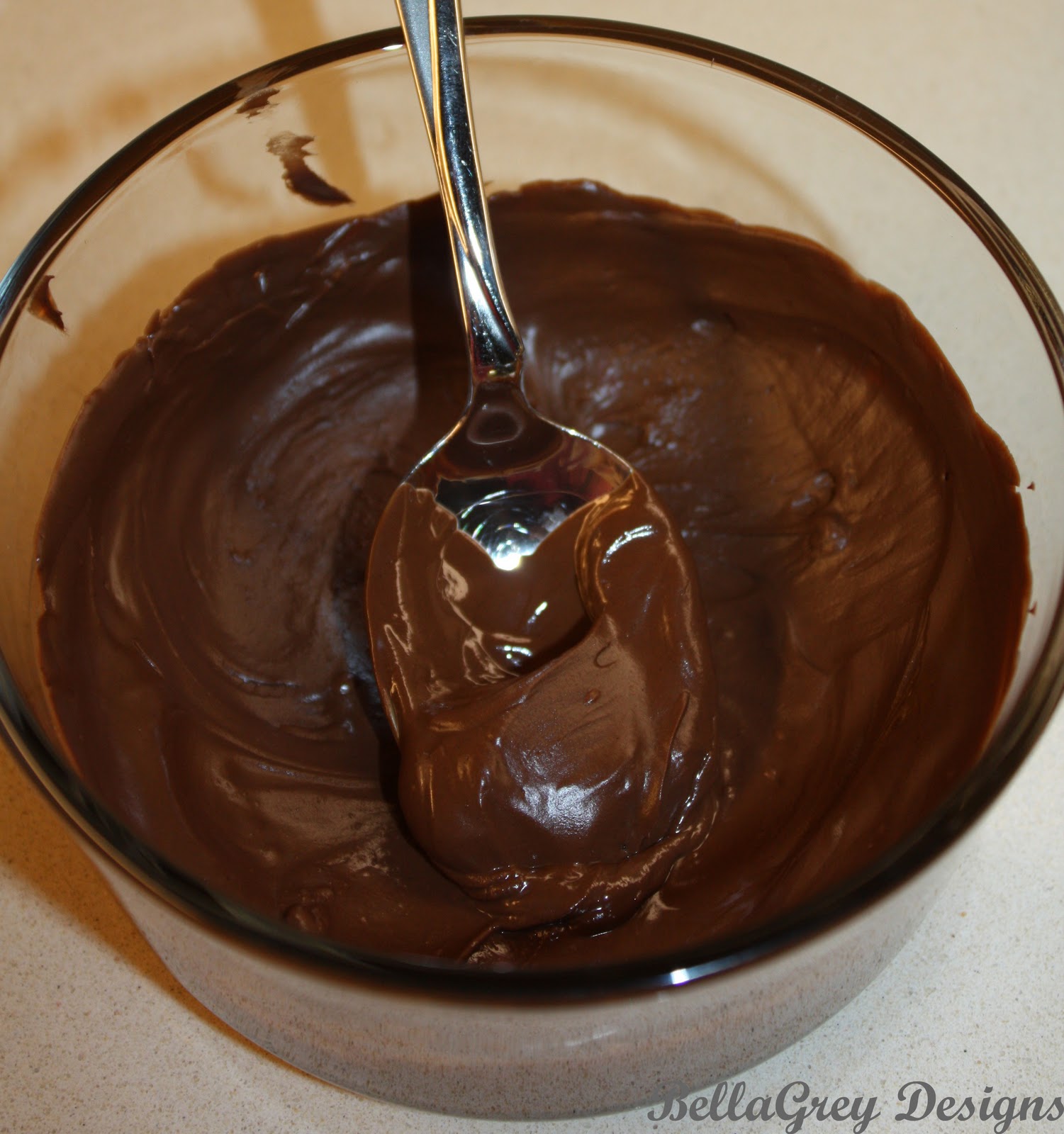 {DIY Tutorial} Valentine's Day Chocolate Dipped Marshmallows ...