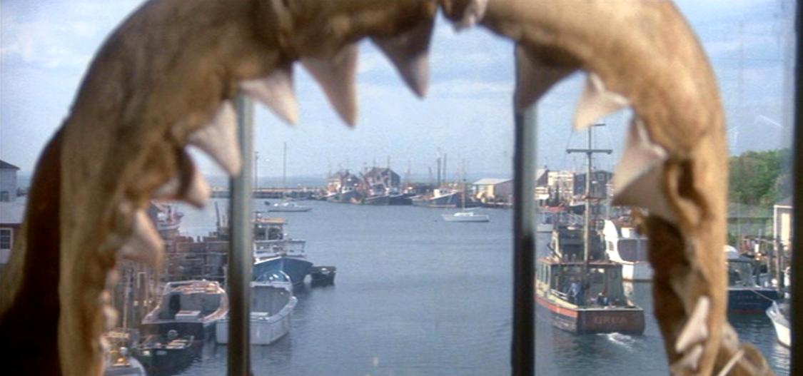 Panic on the 4th of July: Steven Spielberg's Jaws: More Momentary ...