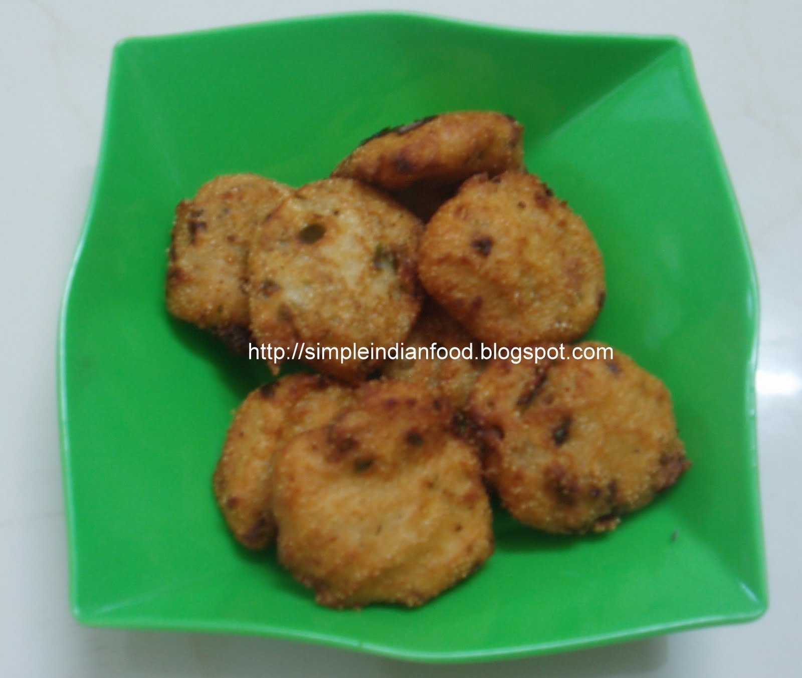 Simple Indian Food- An Easy Cooking Blog: Rava vadai