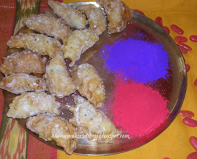 Gujia or Paraki to Enjoy Holi. - A Homemaker's Diary