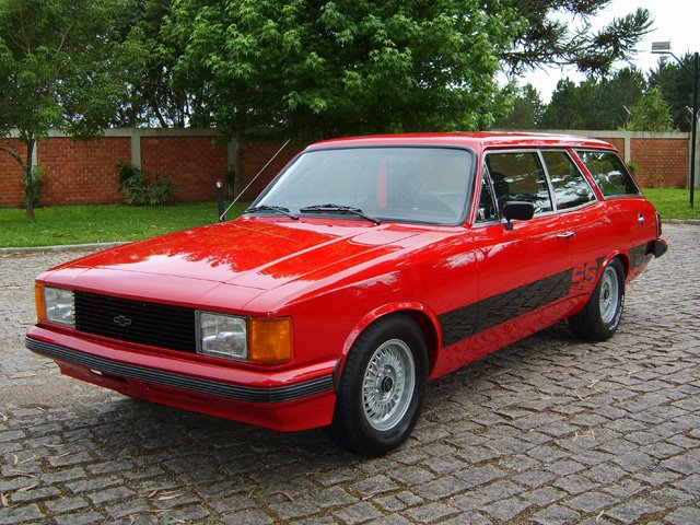 CARROS DO MUNDO TODO DE TODOS OS MODELOS: Caravan SS - 1980