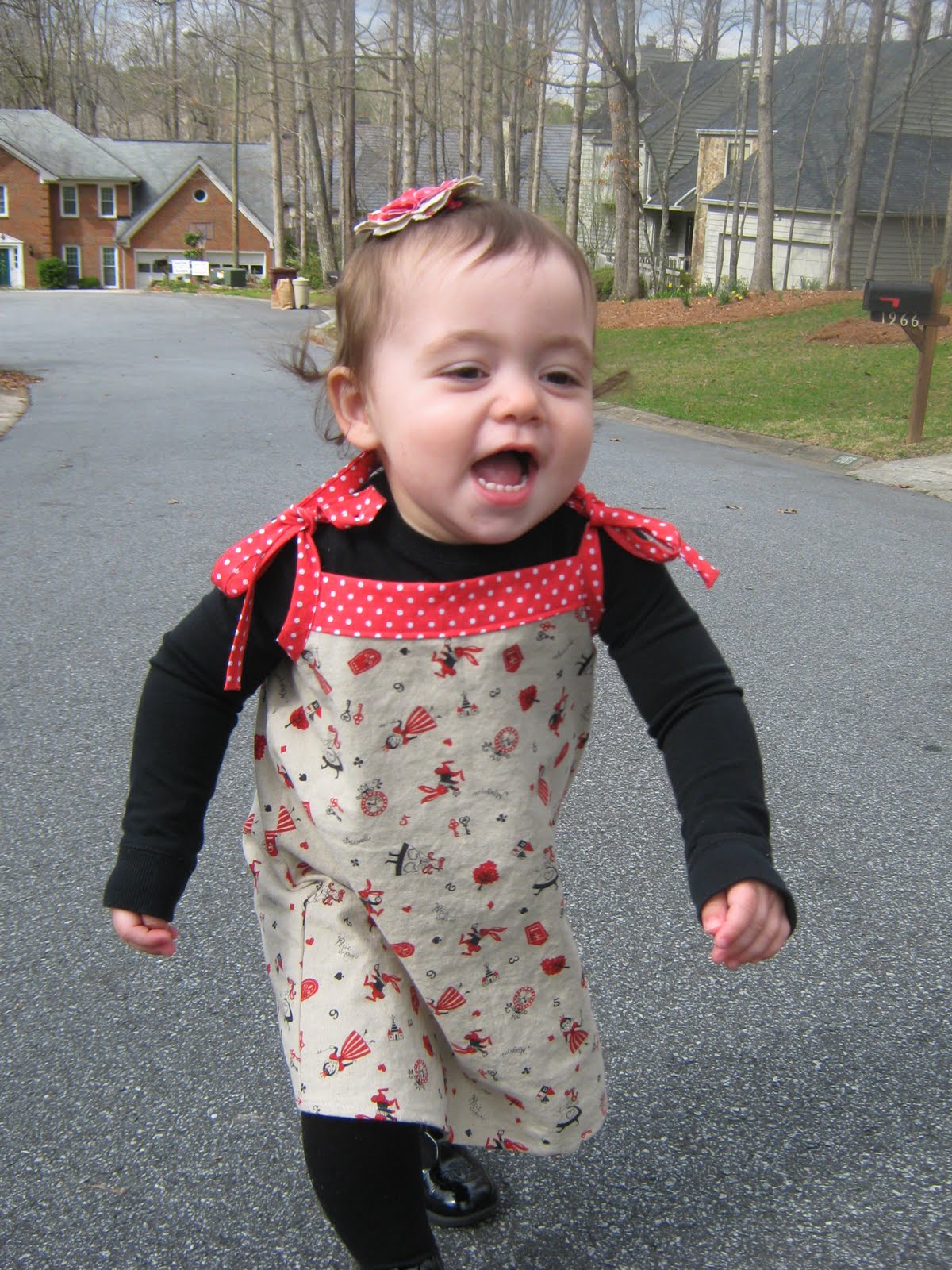 Delilah's Momma - Work, Play, Eat!: Popover Dress Tutorial Sew Along