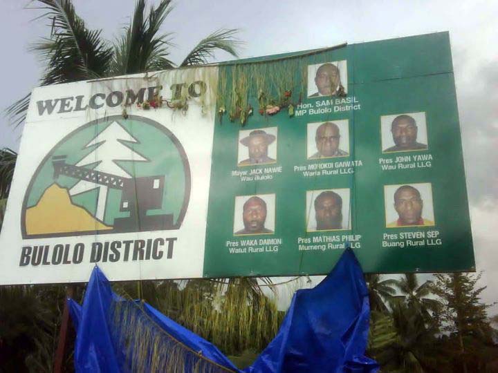 Bulolo Live: Queensland state minister visits Bulolo