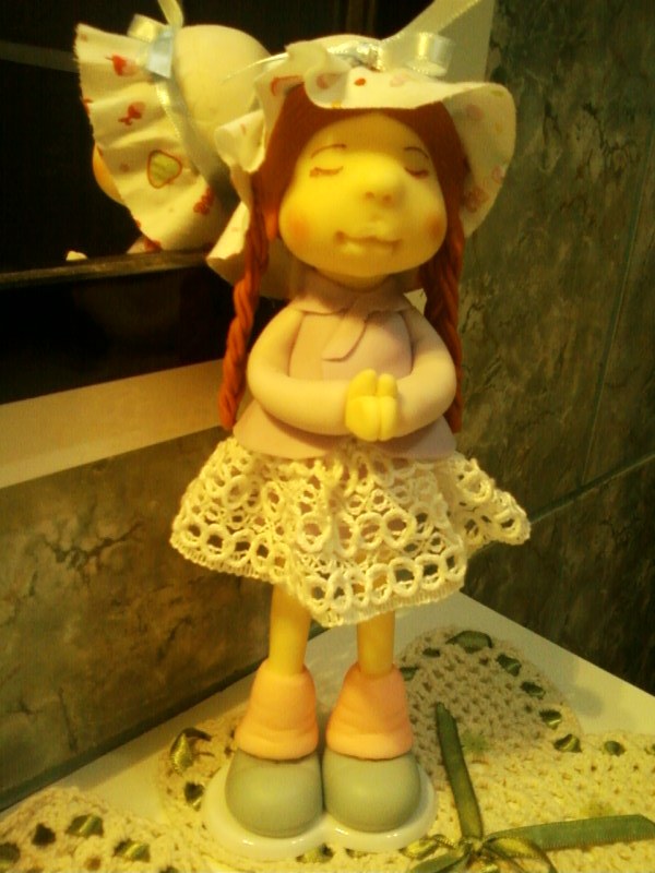 *♥*eu fazendo arte: bonequinha orando