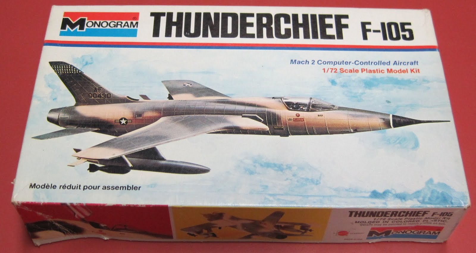 Model Airplane Memories: Enter the Monogram Kits: F-105 Thunderchief