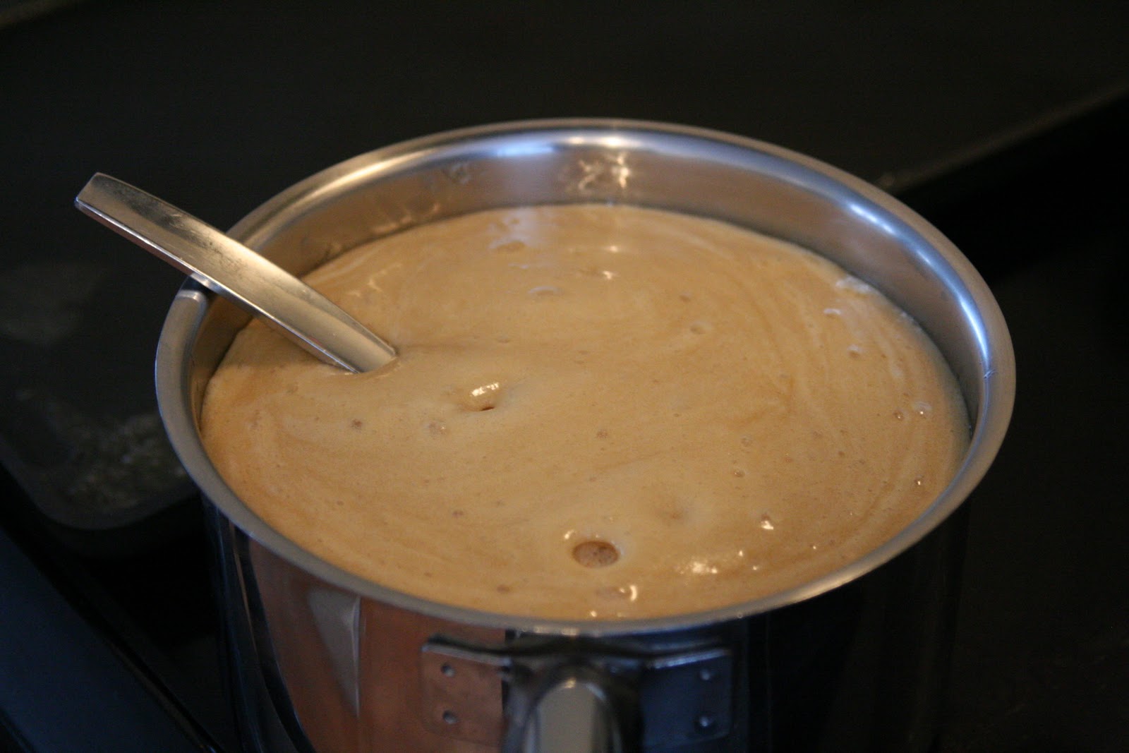 Everyday Foodie: Old Dutch Caramel Corn