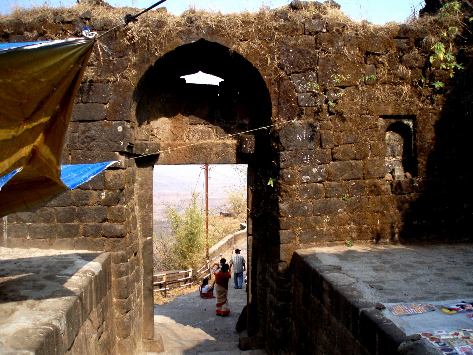 Travelz Unlimited: Sinhagad Fort : A Photo Feature