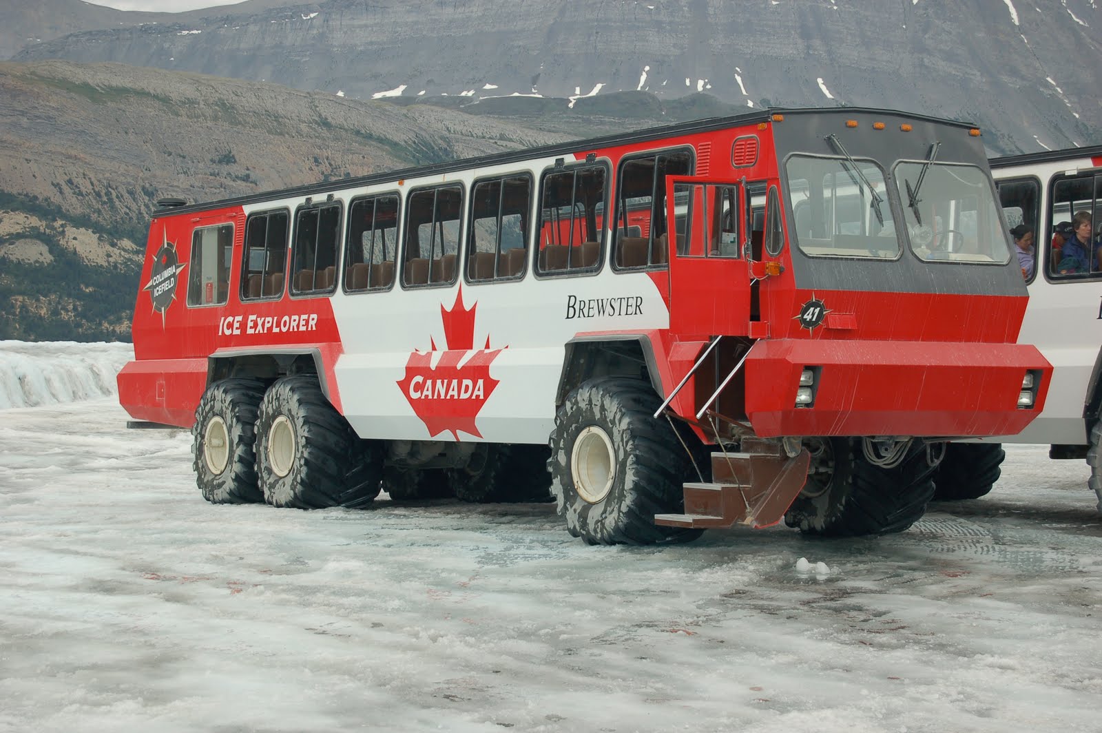 The Wandering Holyokes: Banff, Lake Louise, Icefields Parkway, Columbia ...