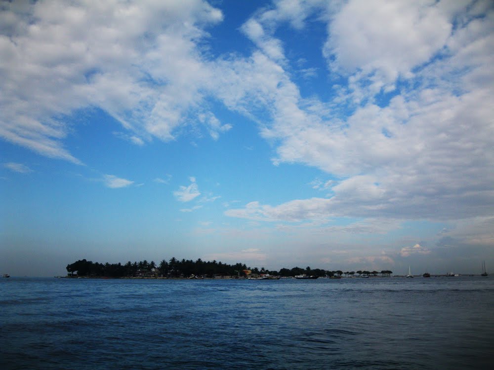 BACKPACKER'S DIARY: Lae-Lae Island, Makassar, South Sulawesi, Indonesia