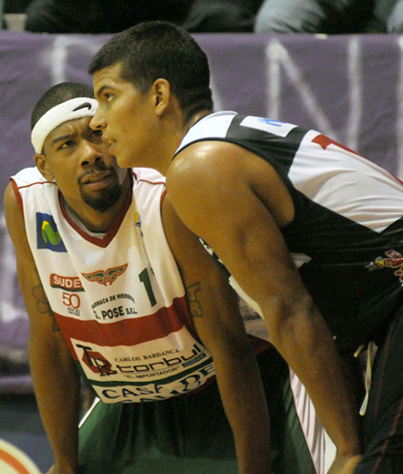 DE TODO UN POCO: ROBBY COLLUM UN NORTEAMERICANO DE NIVEL