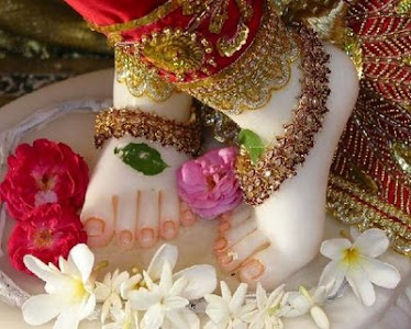 Jagadguru Shree Kripaluji Maharaj (Maharajji)