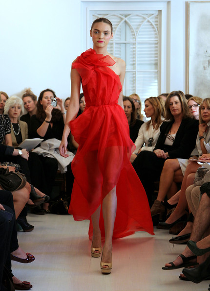 Women Of Colors: Carla Zampatti Summer Fashion Show in Australia (PHOTOS)